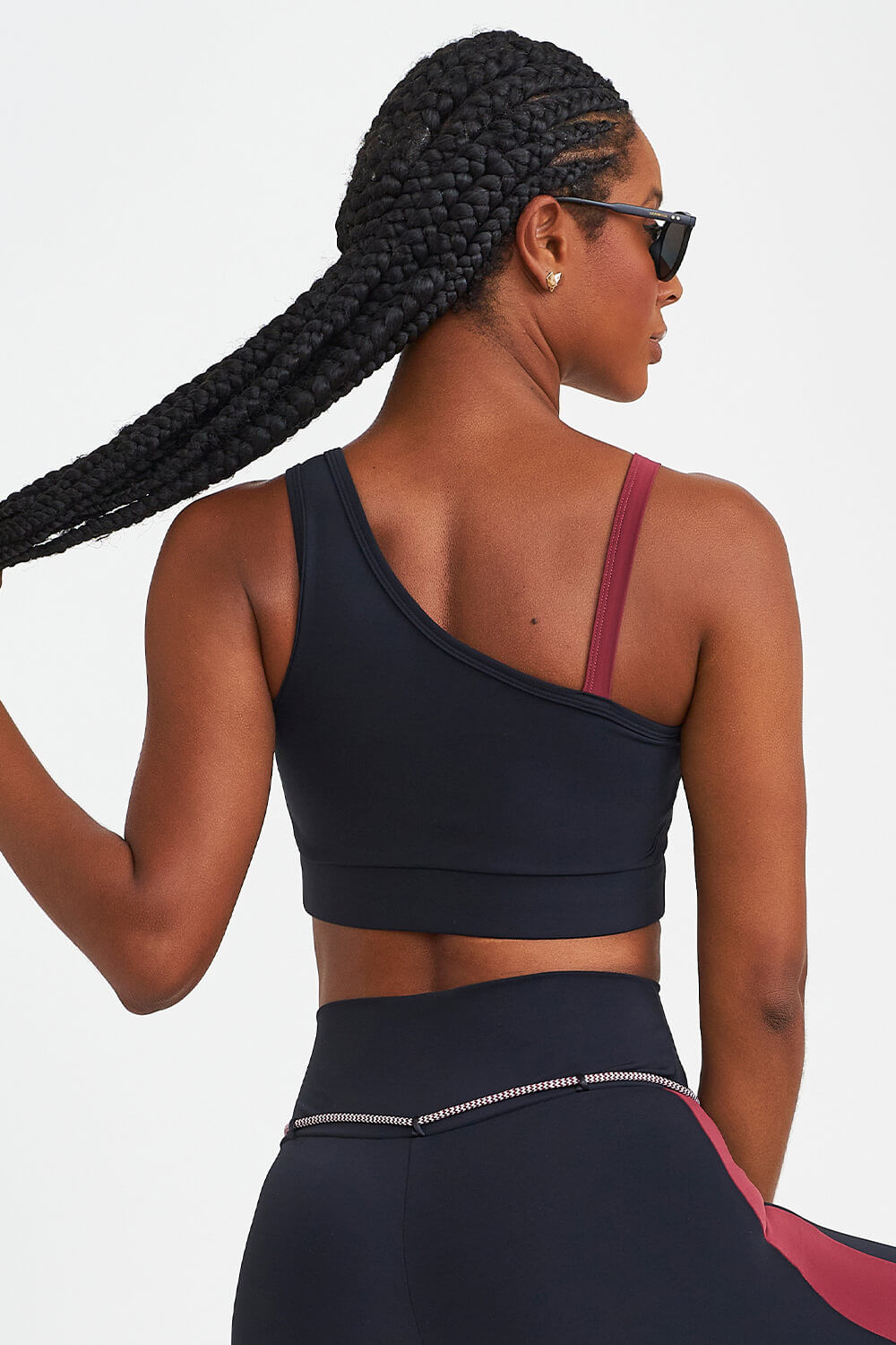 Top Nakay com Argola na Alça Preto